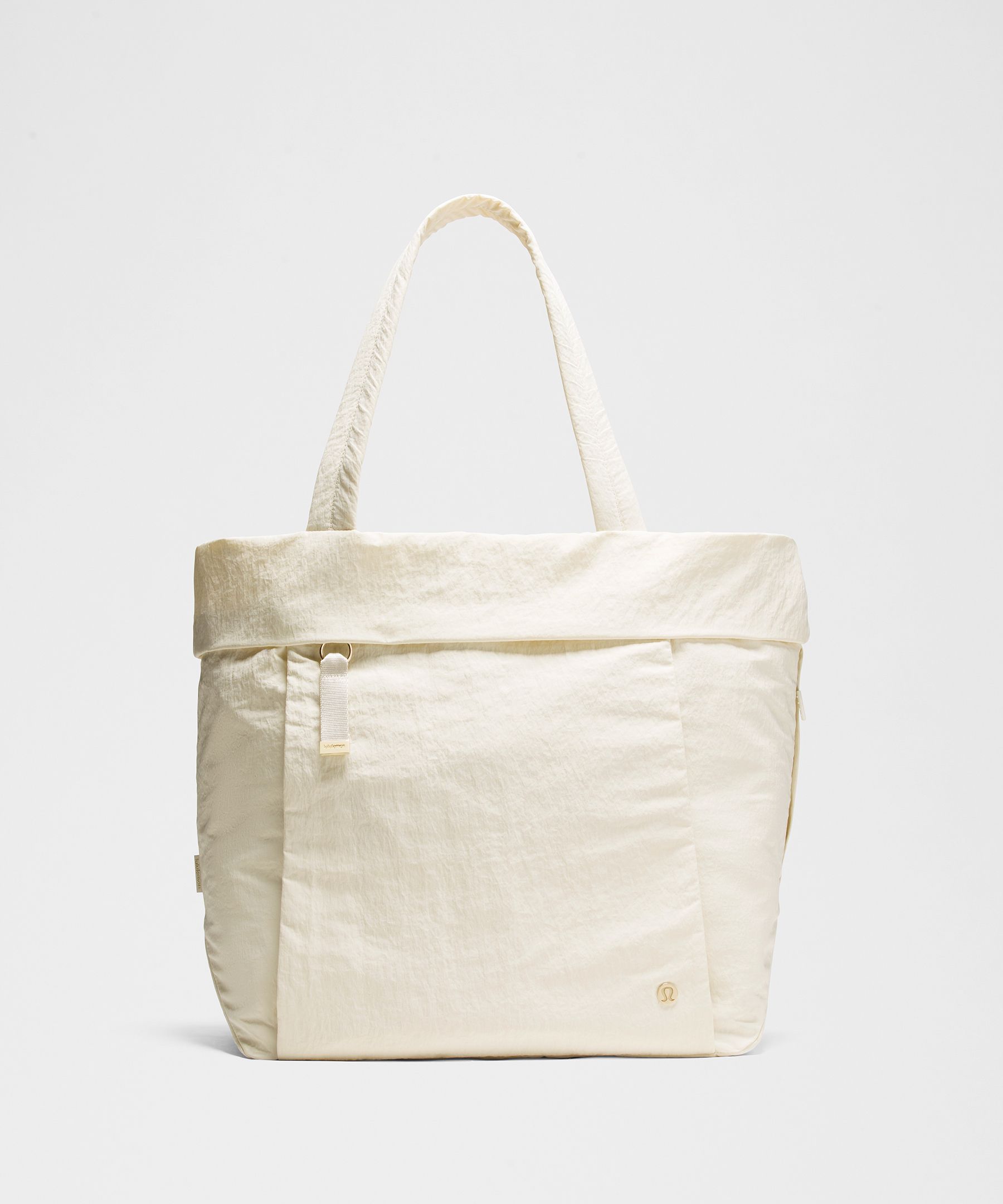 Lululemon On My Level Carryall Tote Bag 27.5l - Light Ivory/Gold